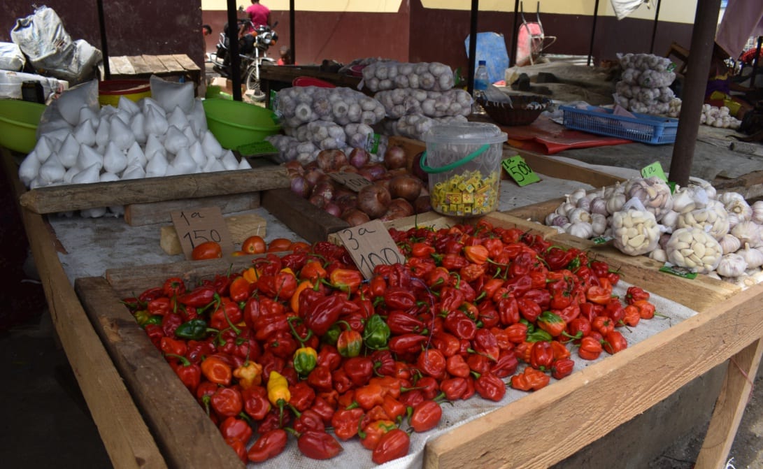 Los mercados de Malabo atraviesan una crisis de ingredientes