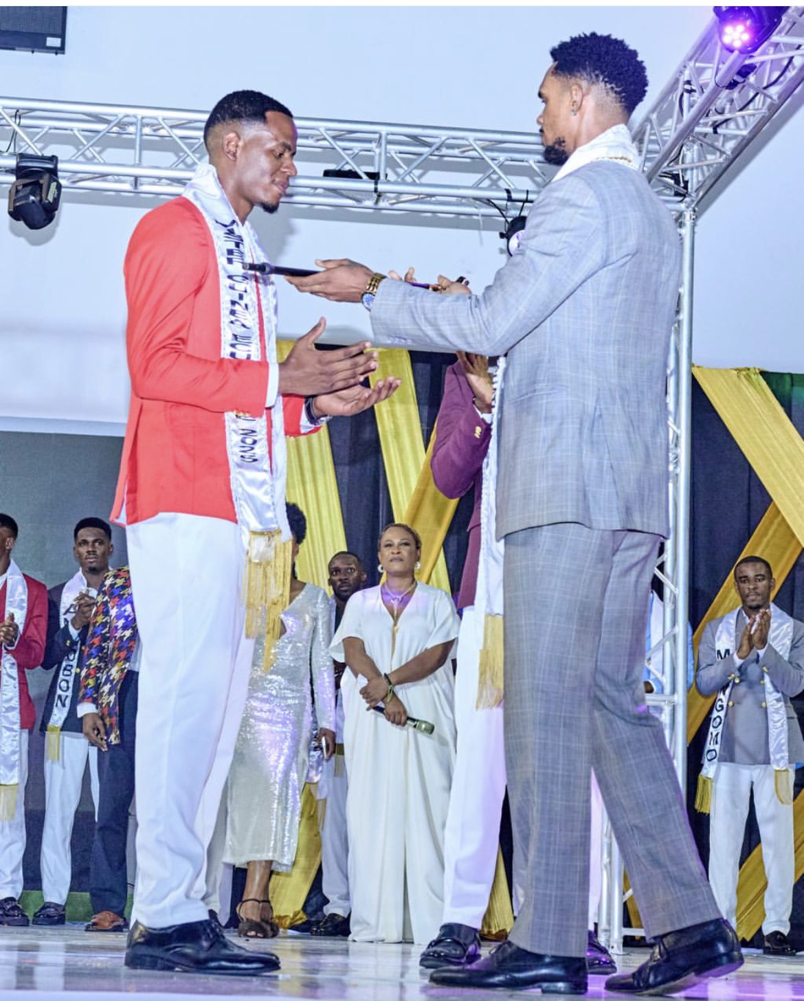 Carmen Ismelda Avomo Obama, nueva Miss Guinea Ecuatorial y Miss ...