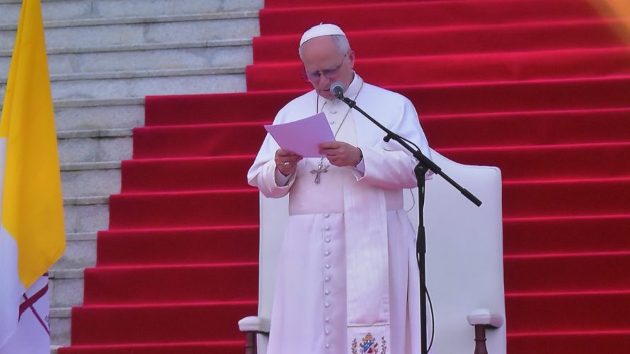 El Papa León XIV inaugura oficialmente el nuevo campus de la UNGE ...